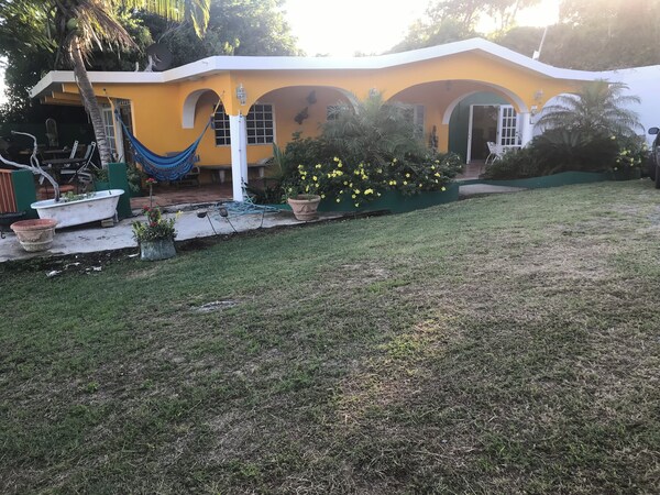 Charming,private 2-bedroom Villa Caribella Overlooking Fish And Wildlife Reserve - Vieques