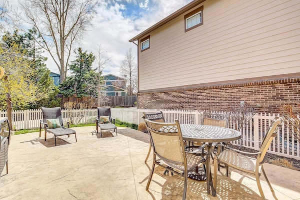Charming Fully Furnished 3-bed Corp Rental 6 Mth Lease Minimum. - Arvada, CO