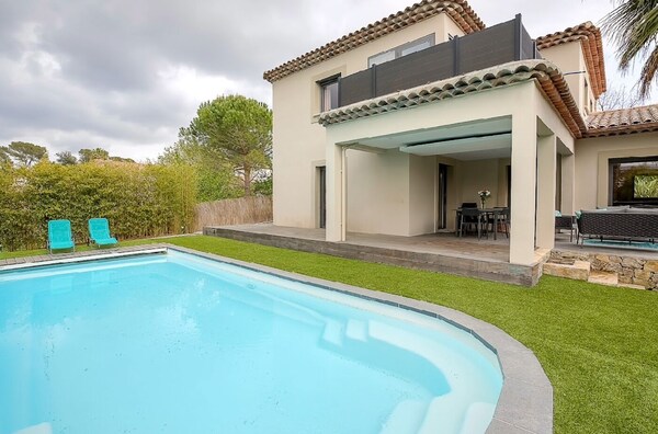 Villa Mougins-villa-bergblick-eigenes Badezimmer-villa - Cannes