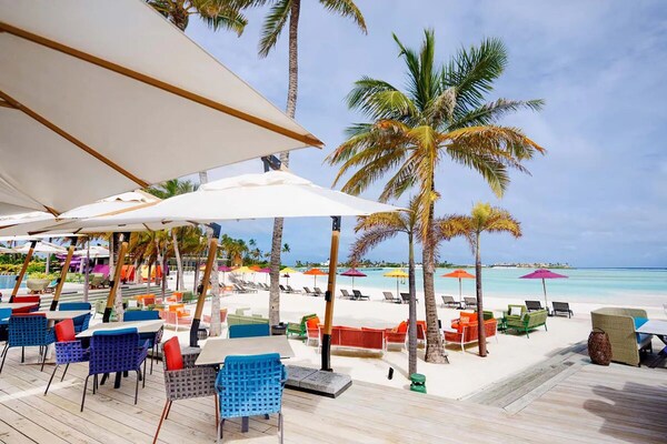 Hard Rock Maldives  Silver Sky Studio With Lagoon View Balcony - Malé