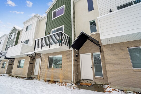 Perfect For Multiple Families, Close To Lagoon And Everything! - Farmington, UT