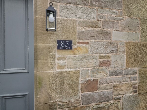 85c Bongate, With A Garden In Jedburgh - Jedburgh