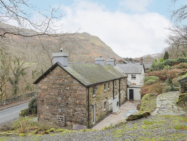 Glyn Awel, Pet Friendly, Country Holiday Cottage In Beddgelert - Beddgelert