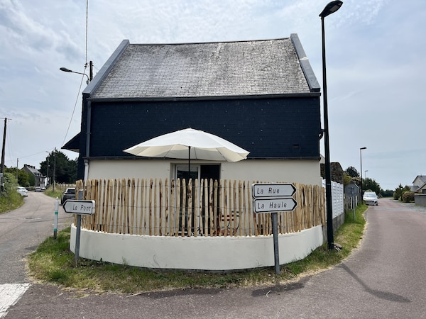 Gite Charmant Pour 3 Personnes à  Agon-coutainville 5 Mn De La Plage, Classé 3 * - Gouville-sur-Mer