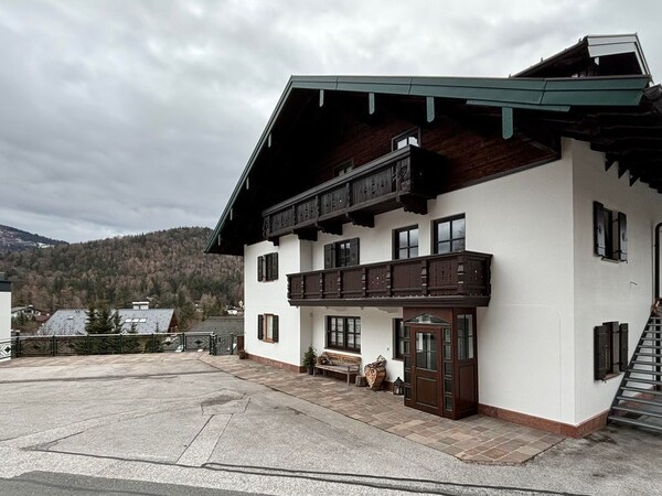 Zimmer Mit Seitlichen Seeblick Und Balkon - Pension Stöllinger - Wolfgangsee Lake
