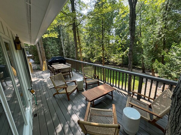 Downtown Sister Bay New Listing: Cardinal Retreat - Sister Bay, WI
