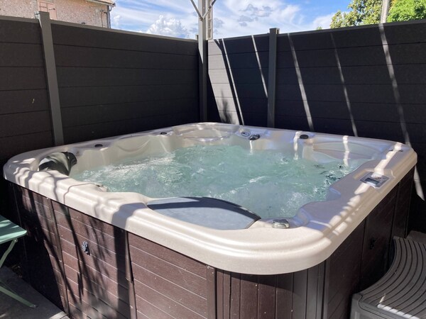 La Pépite : Spa Et Terrasse (6 à 12 Personnes) - Tarbes