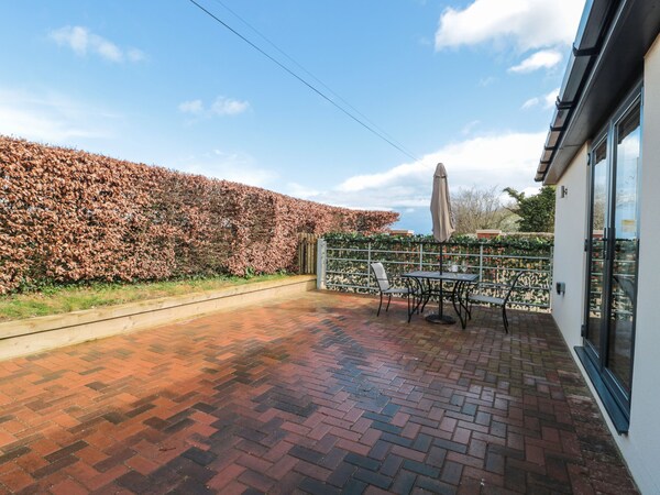 Little Haven, Pet Friendly, With A Garden In Blandford Forum - Blandford Forum