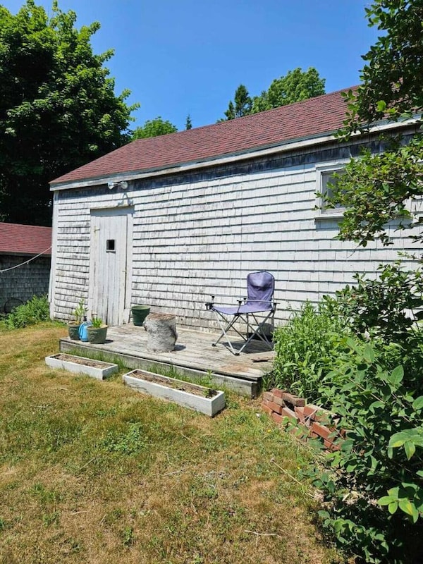 Perry Shore Road Cottage - St. Andrews