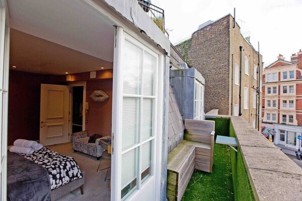 3 Bed Baker St -Marylebone London Townhouse - Chelsea