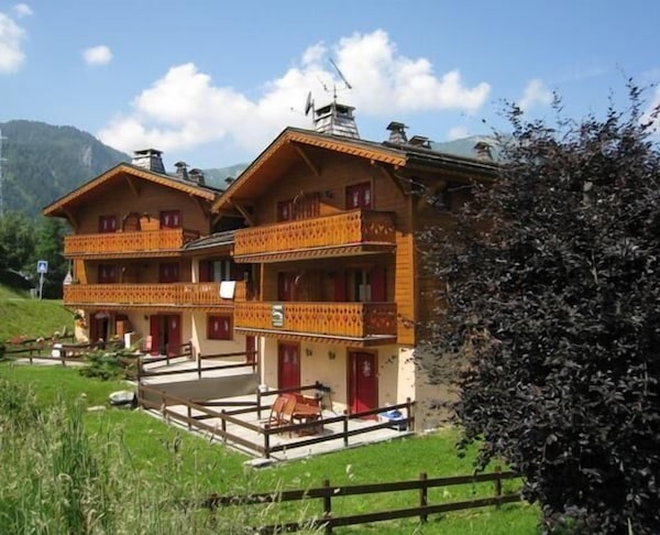 300m From Resort Center, View Mountain, Balcony, Fireplace Or Stove, Parking, Tv, 38m², Les Houches - Les Houches