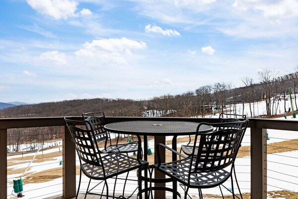 Wintergreen Mountain Views - Diamond In The Slopes - Close To Breweries & Hiking - Waynesboro, VA