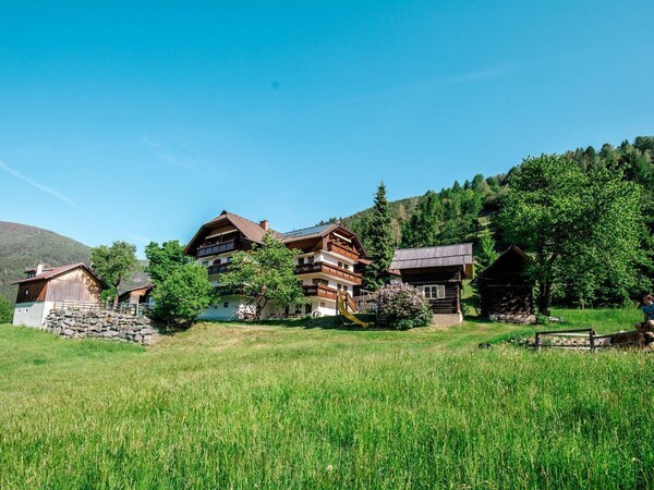 Hofblick - Gutzingerhof - Bad Kleinkirchheim