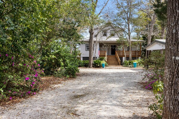 Cabin Creek - Creek Front - 4 Bedrooms - Pawleys Island, SC