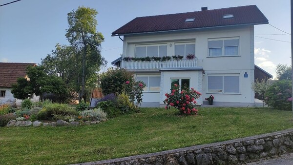 Two Bedroom Apartment With Terrace Slunj, Plitvice (A-22111-a) - Slunj