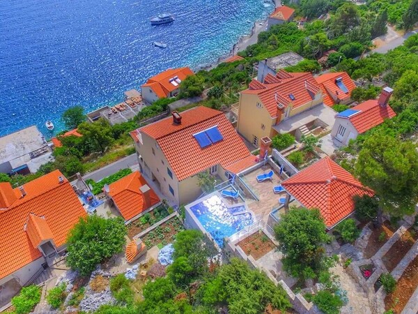 Two Bedroom Apartment Near Beach Sobra, Mljet (A-22926-a) - Mljet