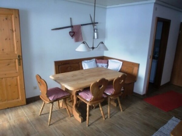 Ferienwohnung/app. Für 6 Gäste Mit 75m² In Missen-wilhams (263618) - Wengen