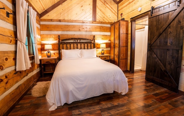 Log Cabin W Hottub Near Seneca Rocks & Spruce Knob - Seneca Rocks, WV