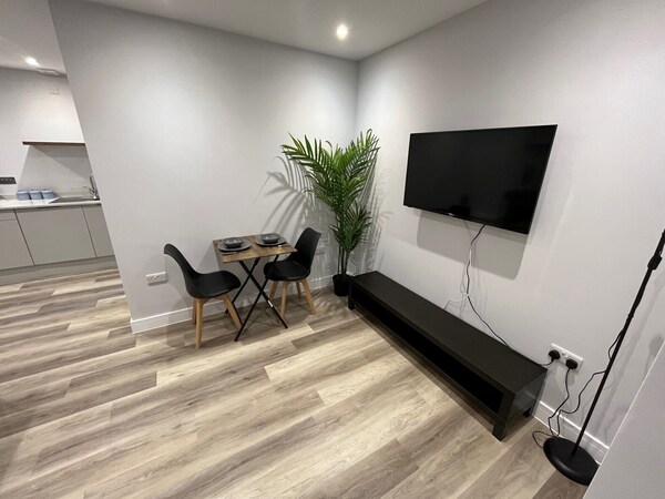 Luxury Apartment Wifi/netflix - Sandbanks