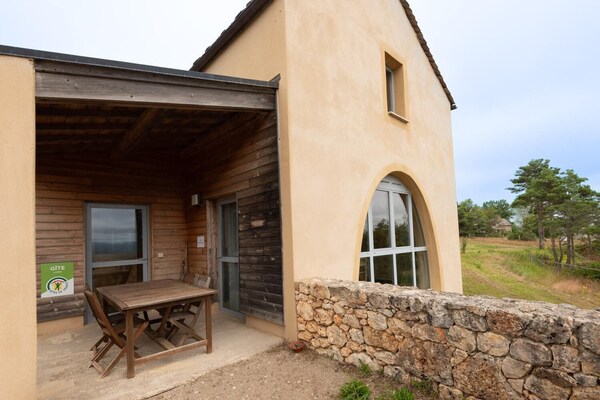 Montbuisson 8/10 Personnes - Lozère
