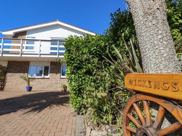 Wickings, Pet Friendly, Country Holiday Cottage In Ventnor - 와이트 섬