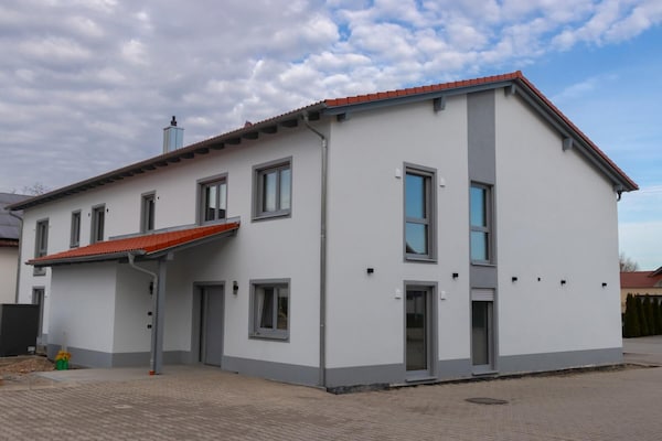 Single Room 15 Sqm With Underfloor Heating - Straubing