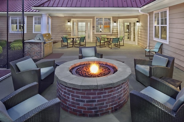 Spacious Good-value Accommodation! 4 Cozy Units, Free Breakfast And Parking! - Connecticut
