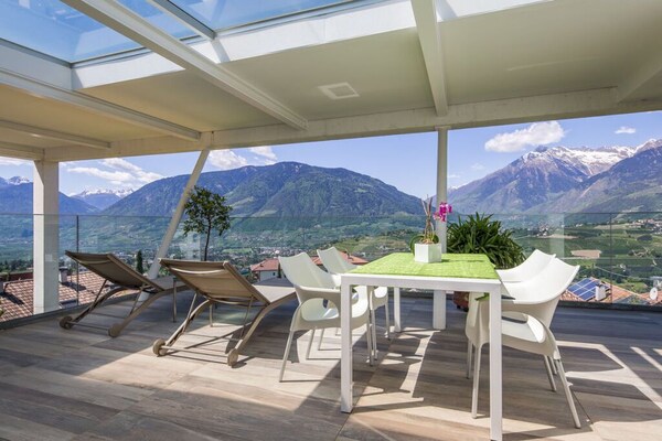 Vakantiehuis Met Prachtig Uitzicht Op De Bergen - Meran