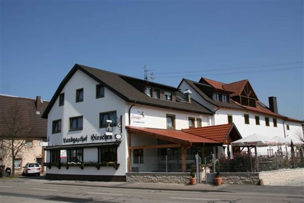 Doppelzimmer, Kat A, Nichtraucher, Wc Und Dusche - Hotel Werneths Landgasthof Hirschen - Rust