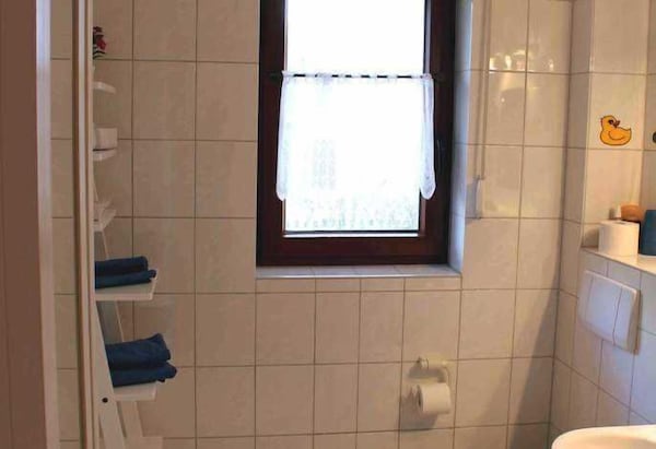 Vacation Apartment Illgen - Non-smoking Vacation Apartment, 76sqm, 1 Bedroom, First Floor - Dresde