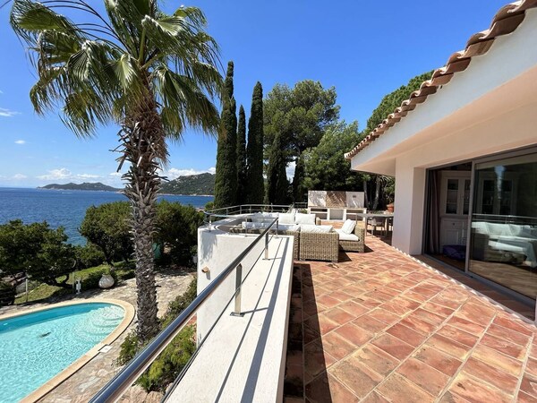 Très Belle Villa Accès Mer Et Vue Panoramique - Palombaggia