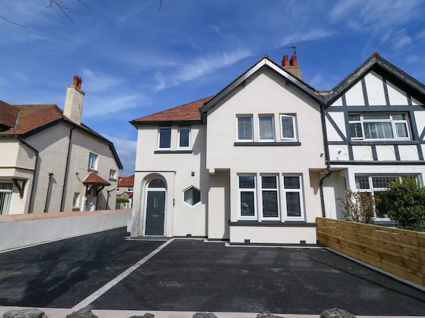 Park View Upper, Pet Friendly, Country Holiday Cottage In Llandudno - Conwy