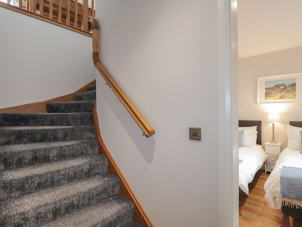 Spinnaker, Family Friendly, Country Holiday Cottage In Lossiemouth - Lossiemouth