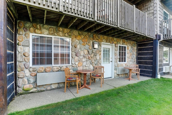Unique Lodgings With Panoramic Views In Scenic Illinois | 3 Units - Peoria, IL