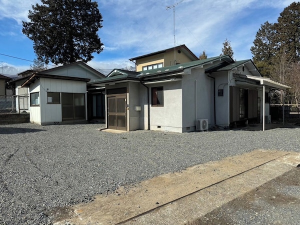 Nostalgic Japanese Spirit 10 Minutes Walk From Tobu Nikko Station 13 Minutes To Nikko Toshogu Shinba / Nikko Tochigi - Nikko