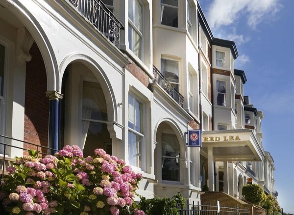 Red Lea Sea View Apartment & Spa - Scarborough