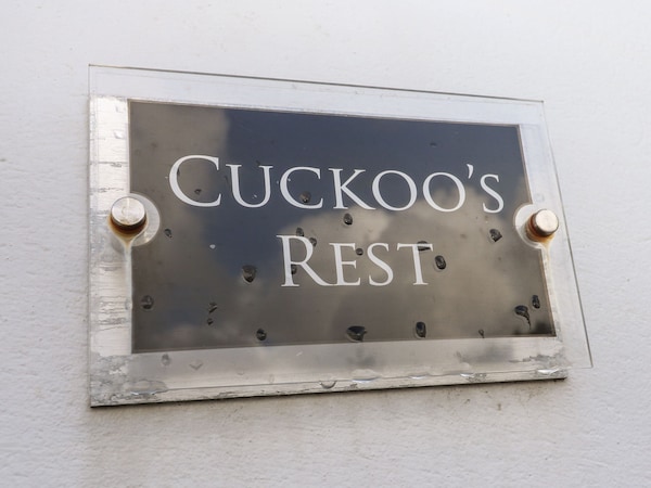 Cuckoo's Rest, Romantic, With A Garden In Penryn - Penryn