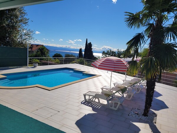 Haus Pool (100821-k1) - Icici - Opatija