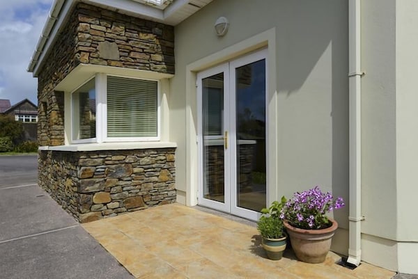 House 23 Ard Na Mara - Dingle