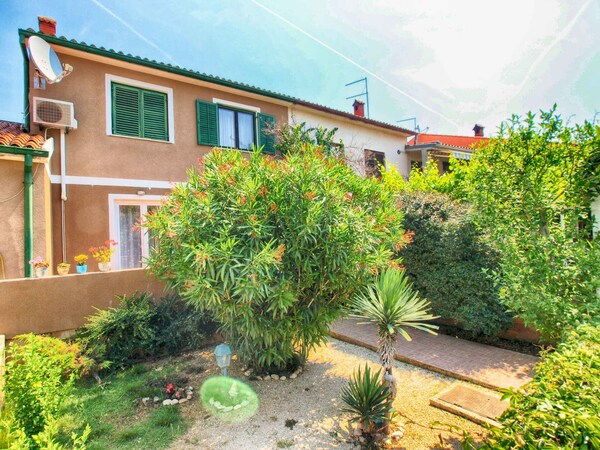 Ferienwohnung Mit Klimaanlage - Pula
