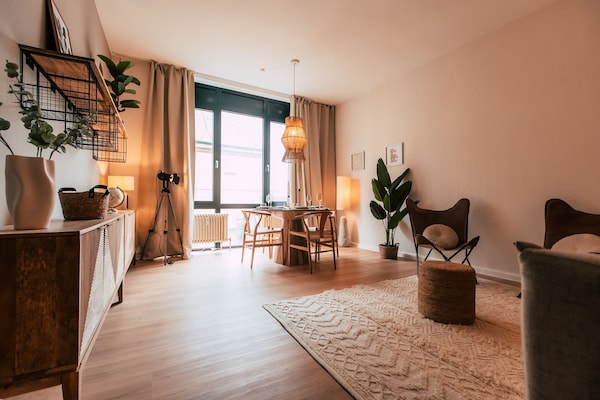 Metropolitan 2-zimmer-appartement Mit Küche - Luga Homes - Nikolaikirche - ライプツィヒ