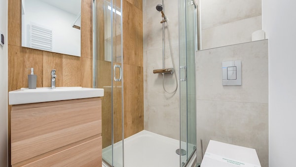 Ferienwohnung/app. Für 2 Gäste Mit 21m² In Miedzyzdroje - Międzyzdroje