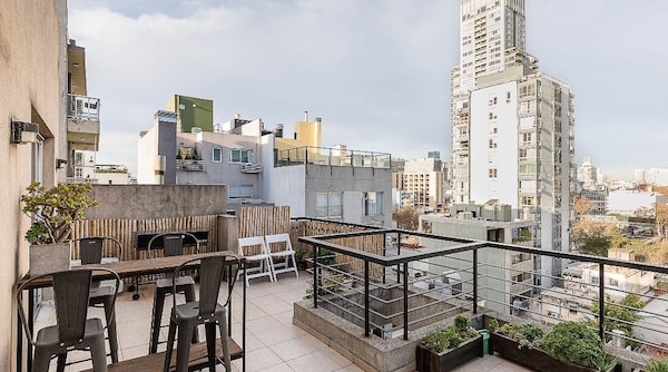 Sunny Semi-floor Semi-floor Large Private Terrace (25mts2) With Bbq - Buenos Aires Aeroparque Jorge Newbery (AEP)