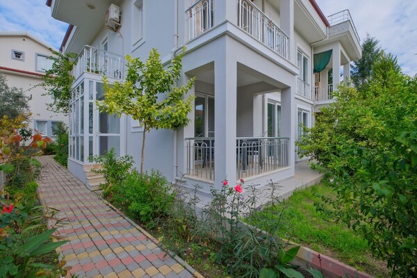 Holiday House Fethiye For 4 Persons With 2 Bedrooms - Twin House - Fethiye