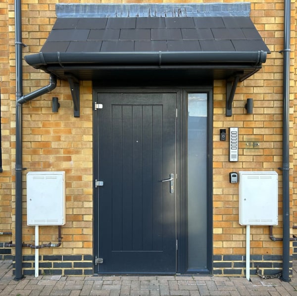 Southborough Modern Suite - Royal Tunbridge Wells