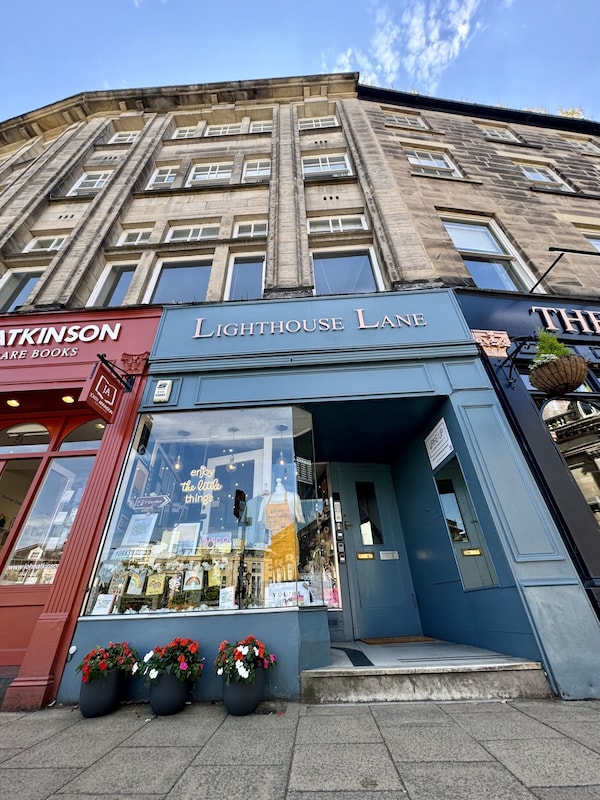 The Yorkshire Crown - Luxury | Free Parking Nearby - Harrogate
