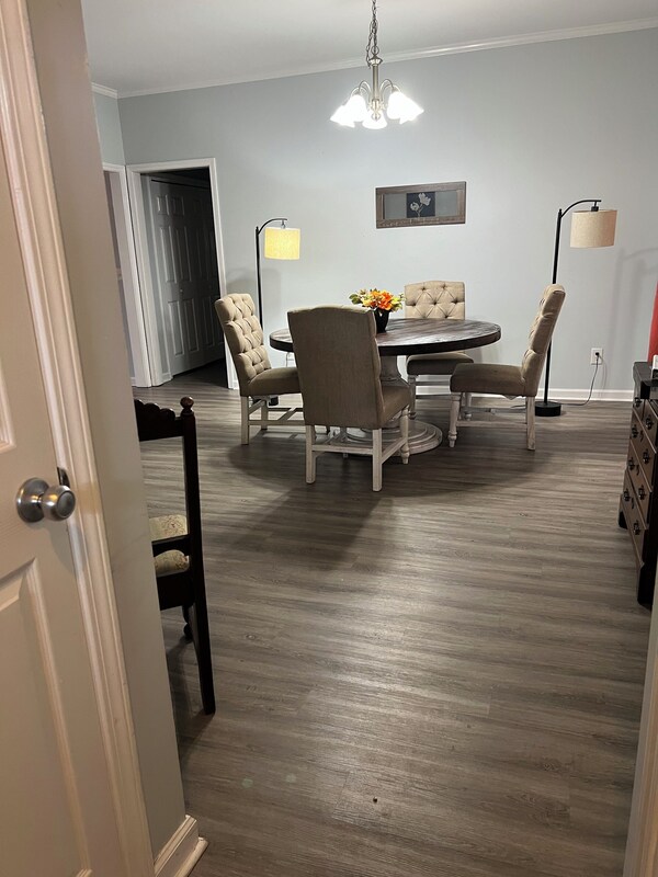 Cozy Coastal Retreat - Dog Friendly! 25% Off 7-day Rental For July. - Hampstead, NC
