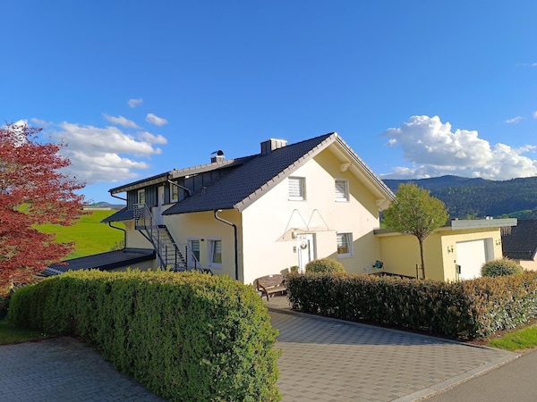 Ferienwohnung Mit 2 Schlafzimmern - Arnbruck