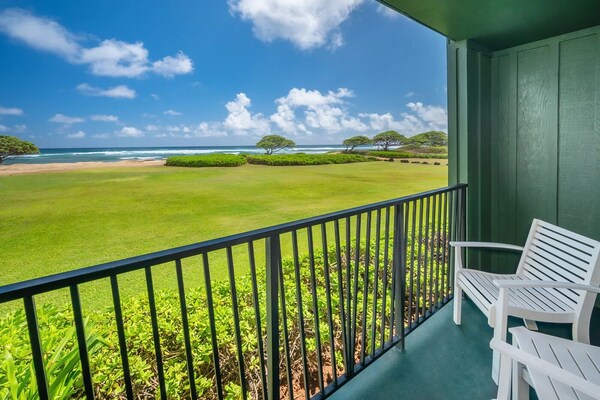 Embrace Island Life At Kauai Beachfront Resort! - Kauai, HI