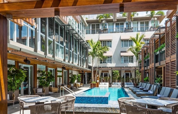 3 Contemporary Boutique Rooms: Designer Stays, Beach & Top Dining Experiences - Miami Beach, FL